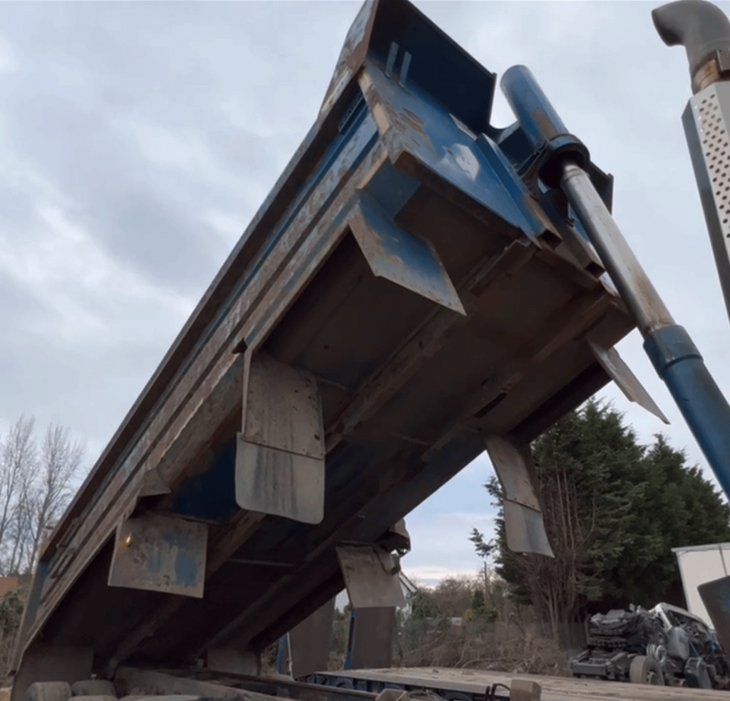 DAF Tipper Truck England for Export | GERICIA COMMERCIALS UK