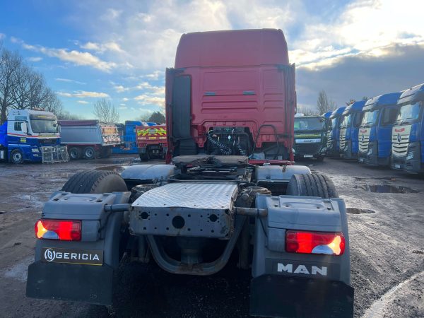 MAN TGX TAG AXLE | GERICIA COMMERCIALS UK